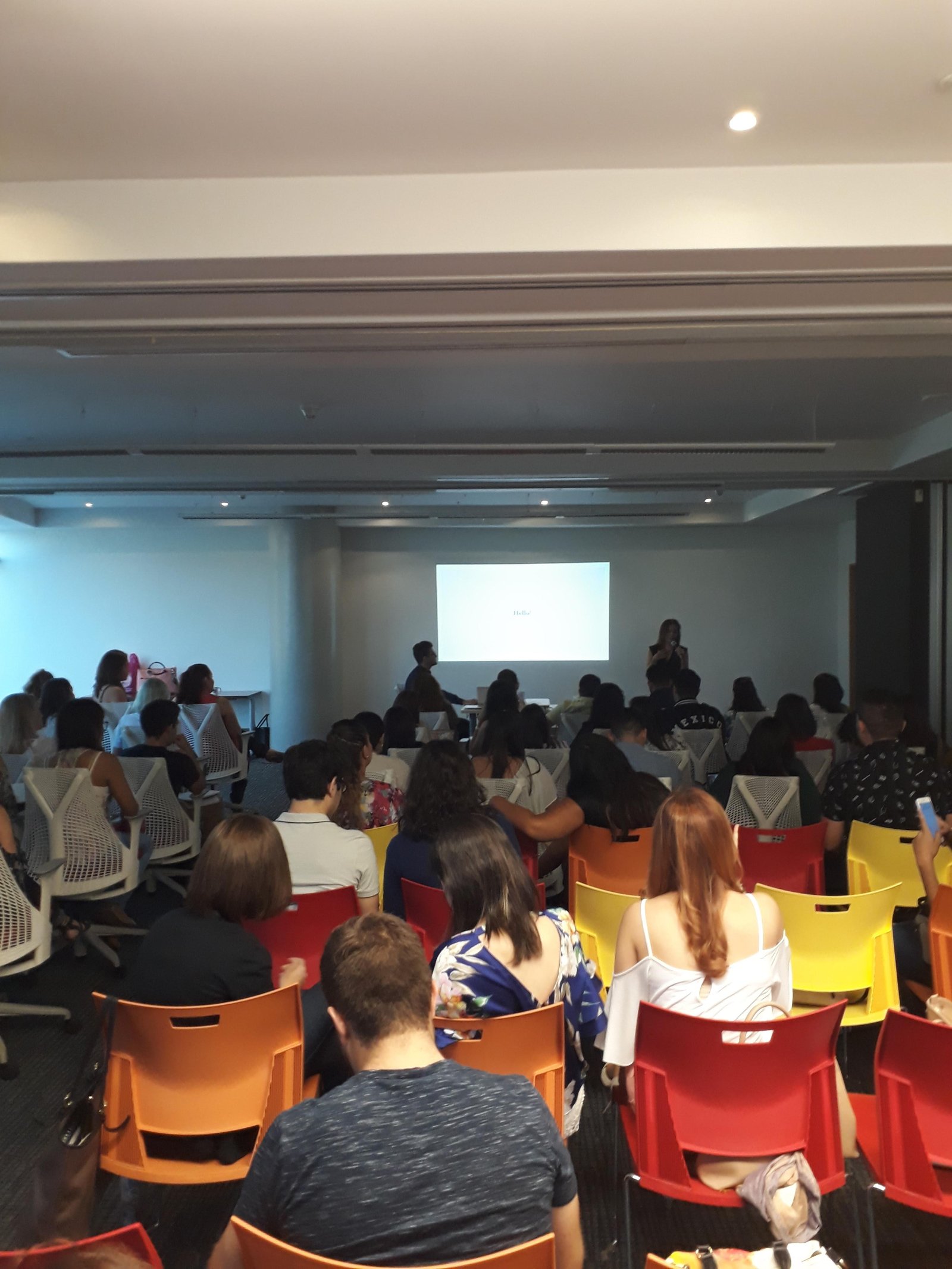 ¡Workshop con Hola Sunshine!